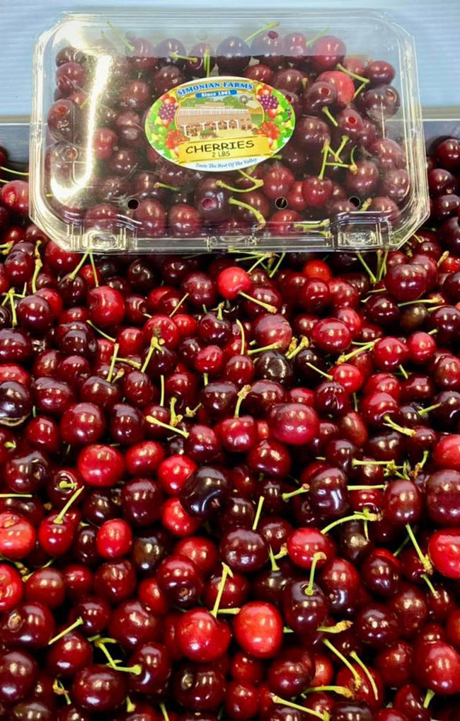 Tour Guides – Simonian Farms